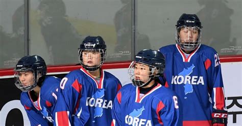 [포토]호흡 맞추는 여자 아이스하키 남북 단일팀