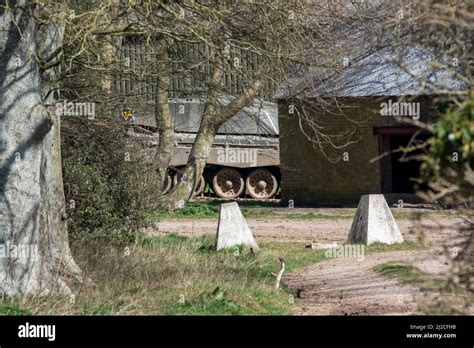British Army Challenger 2 Ii Fv4034 Main Battle Tank Stationary Between