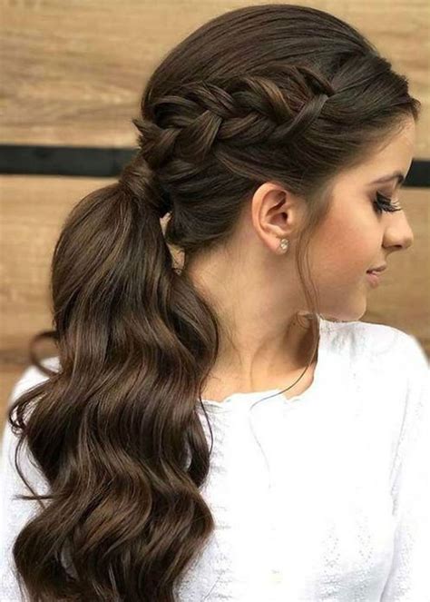 College Girl Hairstyle