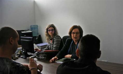 СРЕЩА МЕЖДУ ДОНКА МИХАЙЛОВА КМЕТ НА ОБЩИНА ТРОЯН И СПОРТЕН КАРАТЕ КЛУБАТНЕС ВИДЕО Троян