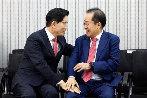 국힘 특사단 “홍준표 보수 통합 꼭 돼야 한다며 김문수 지지 뜻 밝혀”