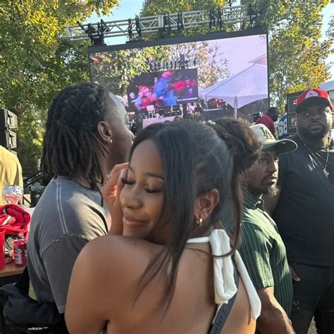 𝒱𝒾𝓋𝒾𝒶𝓃𝒶 itz vivi Threads Say more