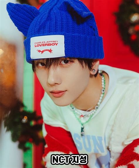 아이돌 이슈 요즘 돌판에서 자주 보이는 토끼 비니  토끼비니 너무 귀여움ㅋㅋㅋ 다들 안그래도