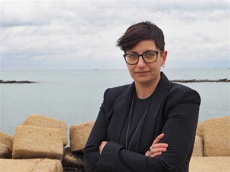anna puricella presenta monteruga alla biblioteca ognibene di lecce