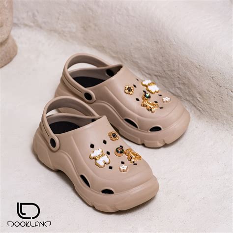 خرید کیف و کفش زنانه و دخترانه