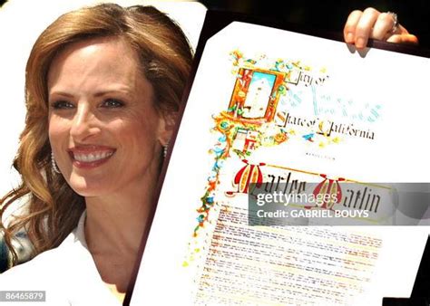 Oscar Winning Actress Marlee Matlin Poses Before Being Honored With A News Photo Getty Images