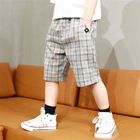 กางเกงขาสั้นลำลองเด็กผู้ชาย บางส่วน เด็ก ลายสก๊อต ขนาดใหญ่ เด็กด้านนอกสวมกางเกงหลวม กางเกงผู้ชาย