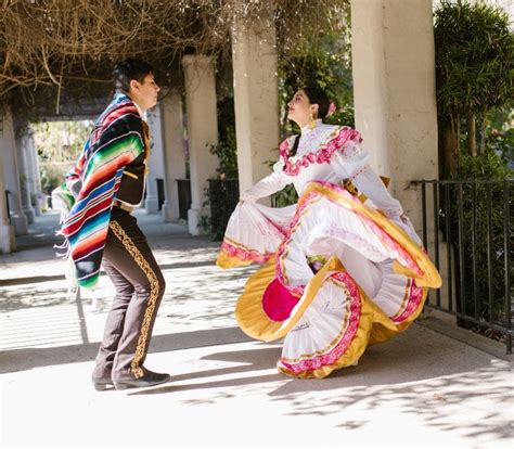 15 Popular Types Of Mexican Dances That Will Get You Moving To The Beat