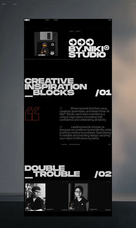 Low Key And Advanced Black Page Design Sito Web Mappe