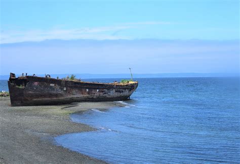 500 Free Shipwreck And Sea Images Pixabay