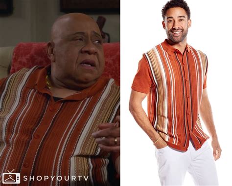 Bob Hearts Abishola Season 5 Episode 8 Tundes Striped Top Shop Your Tv