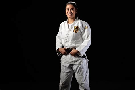 Dewi De Vries Perspektiv Team