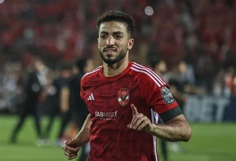 نادي نيس يتغنى بألقاب وبطولات محمد عبد المنعم بعد انضمامه رسمياً للفريق