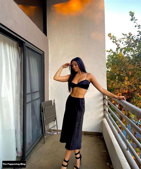 Kira Kosarin Kirakosarin Nude Leaks Onlyfans Photo Thefappening