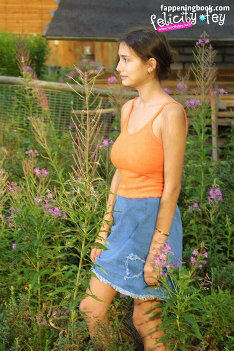 Felicity Fey Nude Onlyfans Leaks Fappening Page 4 Fappeningbook
