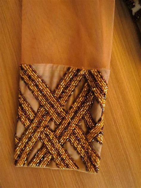 Pin Di Drees Selling Point Su Vaši Pinovi Idee Di Moda Moda Di Moda