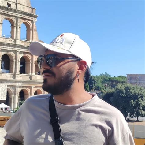 El Chiwi Chiwimejia • Threads Say More