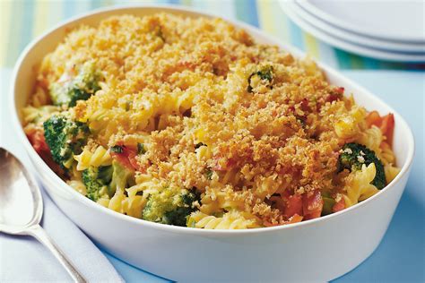 Easy One Dish Chicken Pasta Bake With Veggies Recipe Easy Recipes