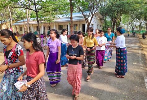 ပခုက္ကူမြို့နယ်တွင် နှစ် ၈၀ ပြည့် တပ်မတော်နေ့အထိမ်းအမှတ် သတင်းစကားလက်ကမ်းစာစောင်များ ဖြန့်ဝေ