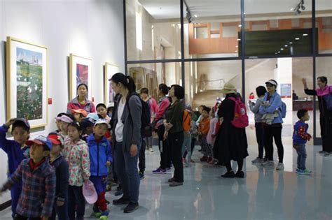 大连春华幼儿园参观中山美术馆 资讯 中山美术馆