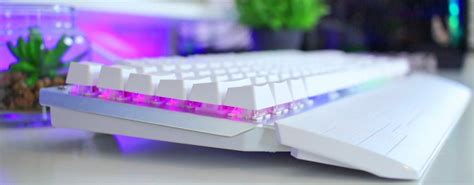 White Wireless Mechanical Keyboard