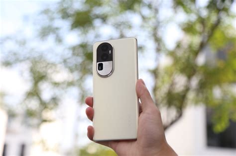 Oppo Reno10 Pro＋旗舰级别的潜望长焦镜头ov64b腾讯新闻