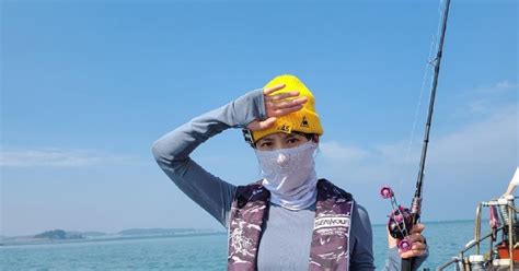 조여정 바다낚시 중에도 드러난 볼륨 몸매 [n샷]