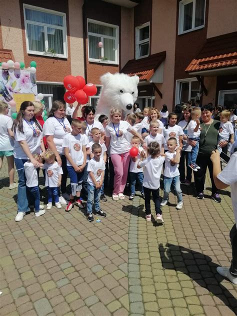 Сьогодні з нагоди відзначення Міжнародного дня захисту дітей у Долинському обласному центрі