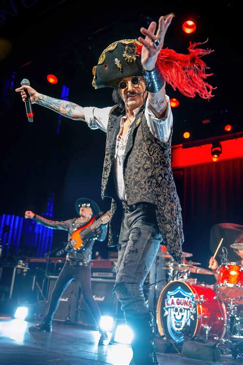 Tom Keifer And La Guns Rock Carteret Performing Arts Center With