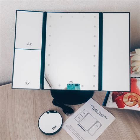 Купити Дзеркало з Led підсвічуванням для макіяжу Superstar Magnifying Mirror в Україні Найнижча