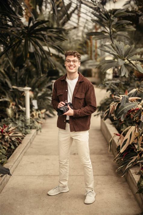 Behind The Lens Engineering Alumnus Geoff Shaw Sharpens His Focus On A