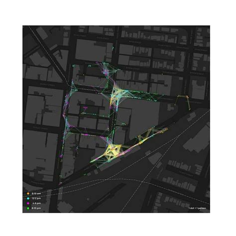 Mapping Urban Social Behavior Patterns On Instagram