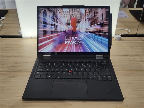 Hands On Aus Klein Mach Gro Lenovo Bringt Erstes T Thinkpad Mit Stift Und Tablet Features