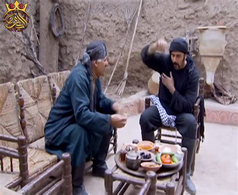 وين ابوك يا معتز الزلمة طلعلوا دنكورة براسه بالحمام باب الحارة عاج وين ابوك يا معتز الزلمة