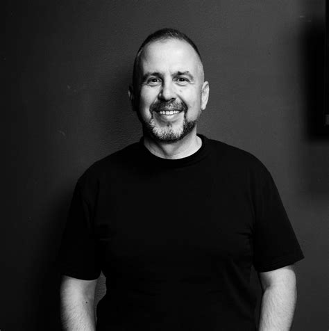 🎯 Знаеш ли защо фугата от 1 мм може да съсипе цялата ти баня 📝 В този епизод на Строителство и