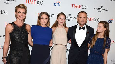 Tim Mcgraw Faith Hill And Daughters In Game Of Thrones Costumes — Pics