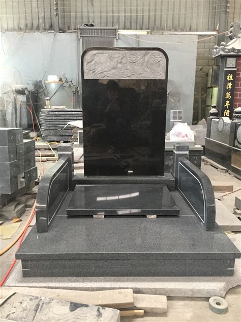 探寻墓碑背后的文化传承：辈分标准的写法与实践 中式墓碑，国内墓碑，家族墓碑，陵园墓葬石雕艺术生产雕刻厂家 福建惠安富士熙和石业有限公司