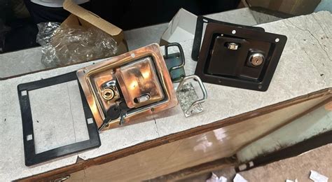 Generator Canopy Lock Black At ₹ 250 Piece In New Delhi Id 2853955348155