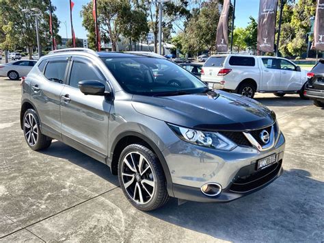 2017 Silver Nissan Qashqai Subscription For Product Pricing Price