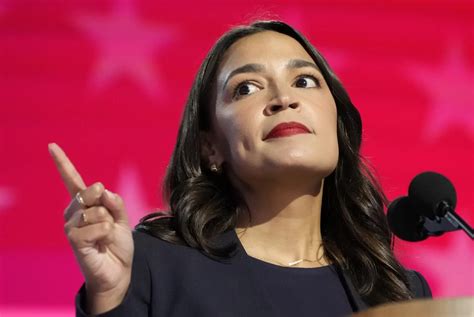 House Ethics Asks Aoc To Pay 2700 For Met Gala Appearance That