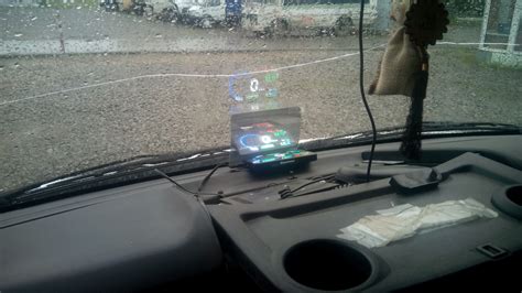 Проэктор на лобовое стекло — Ford Transit 7g 2 2 л 2013 года аксессуары Drive2