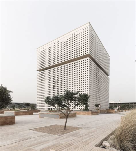 New Photos Reveal Omas Completed Qatar Foundation Headquarters