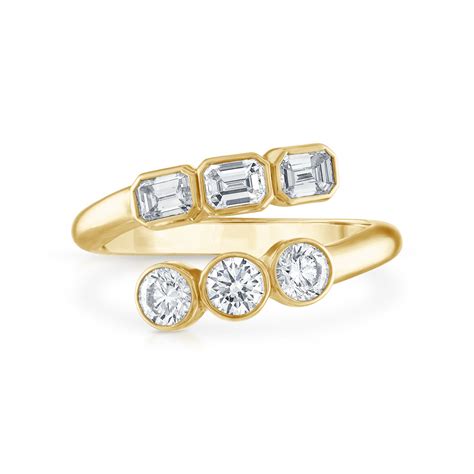 Fancy Bezel Round And Emerald Bypass Ring