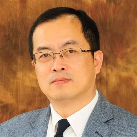 陈志明个人资料简介及 志明的个人 于朦胧个人简介及 第4页 大山谷图库