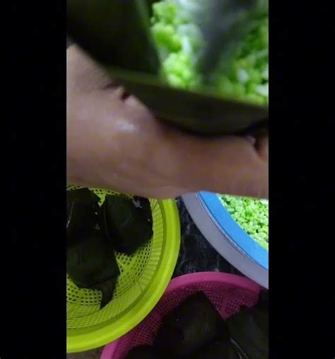 သာဂူစေ့ မုန့်ဖက်ထုပ် အလွယ်လုပ်နည်း သာဂူစေ့ ကောက်ညင်း သကြား အုန်းသီး ဆား Youtube