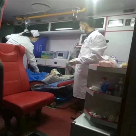 贵阳长途救护车送病人跨省救护车病人转运 异地返乡长途跨省转运河北迈康救援服务有限公司