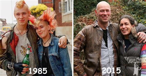 Вуличний фотограф знайшов людей яких він фотографував 30 років тому