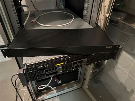 Ibm Kvm Console Switch Kaufen Auf Ricardo