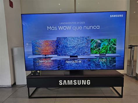 Samsung Lanza Su Televisor Más Grande En La Argentina Bahía César