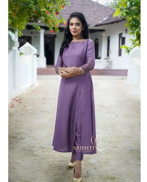 Pin By Sai Lakshmi On Kurtis Chudidar Designs Churidhar Designs